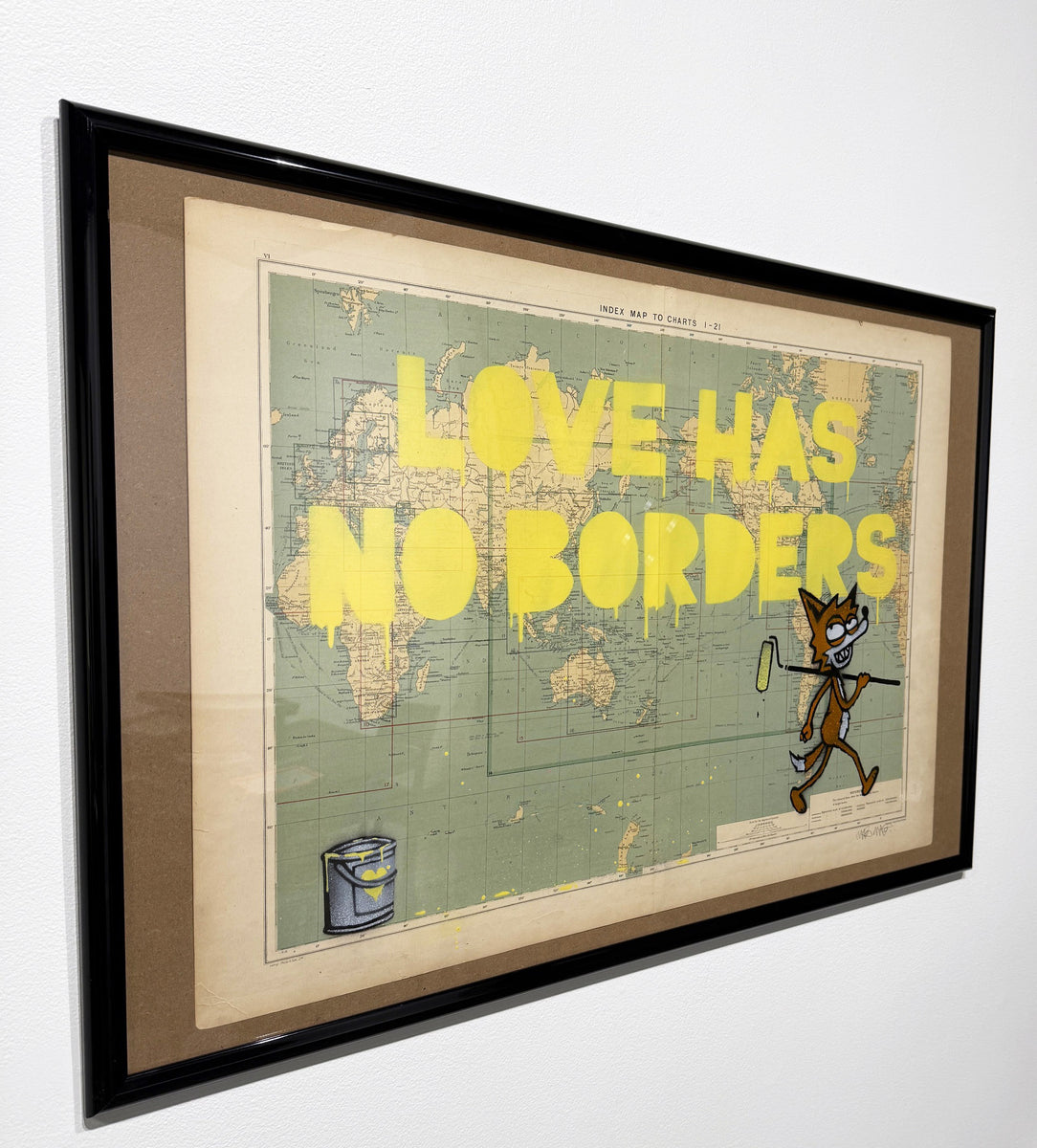 Mau Mau "Love has no borders (yellow)" – Vertical Gallery