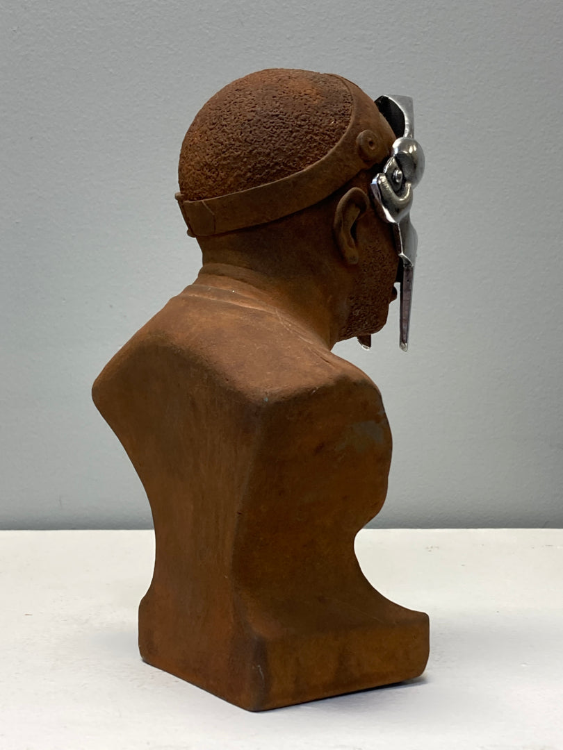 RYCA "MF DOOM bust" – Vertical Gallery